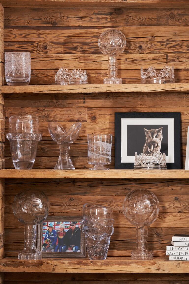 8 Trophy Display Tips from the Pros | shopPOPdisplays