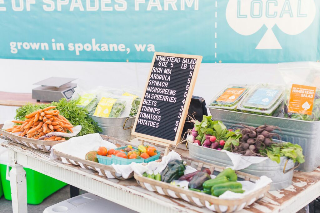 20 Proven Ways to Sell More at Farmers Markets | shopPOPdisplays